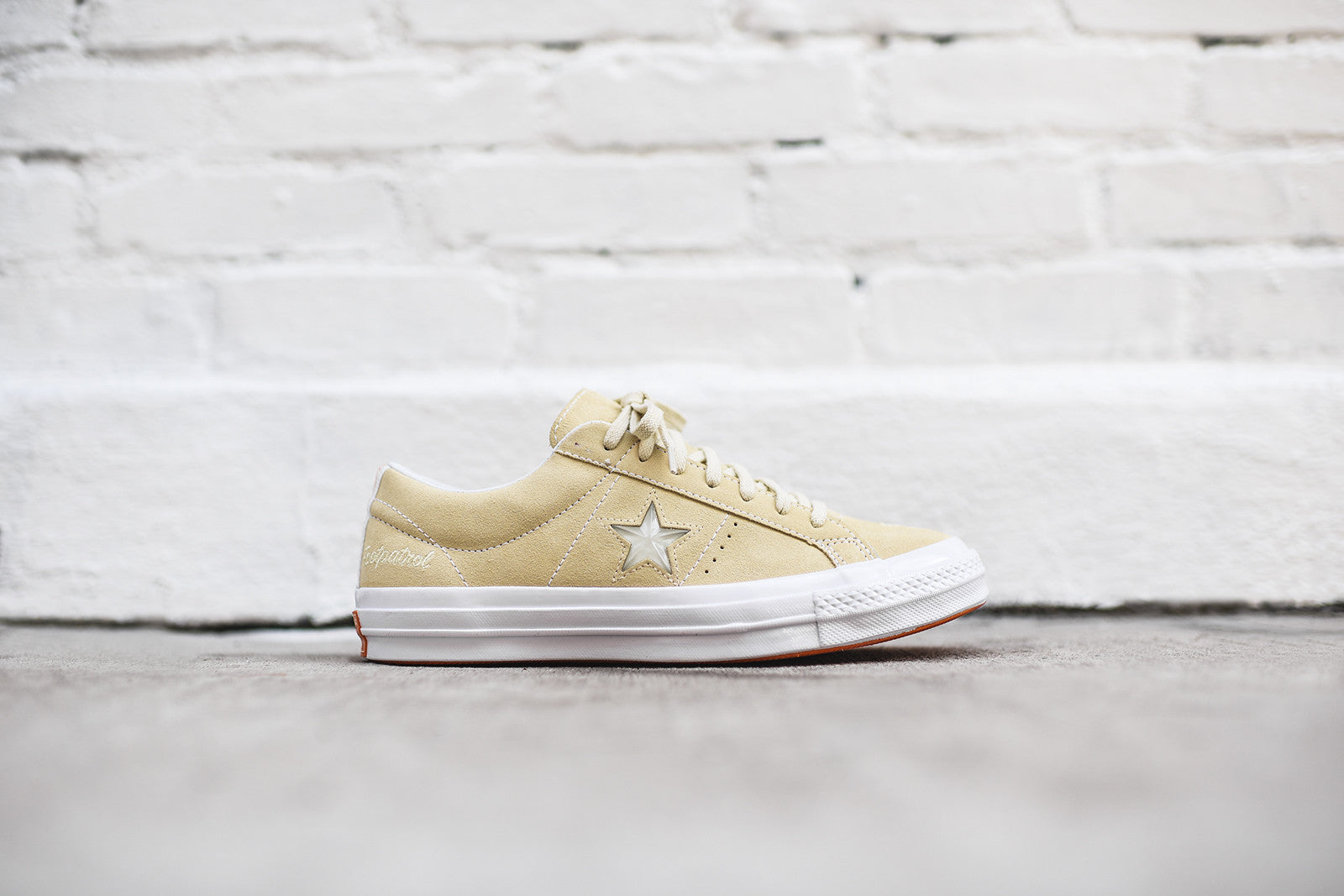 Converse x Footpatrol One Star Ox - Cream / White – Kith Canada