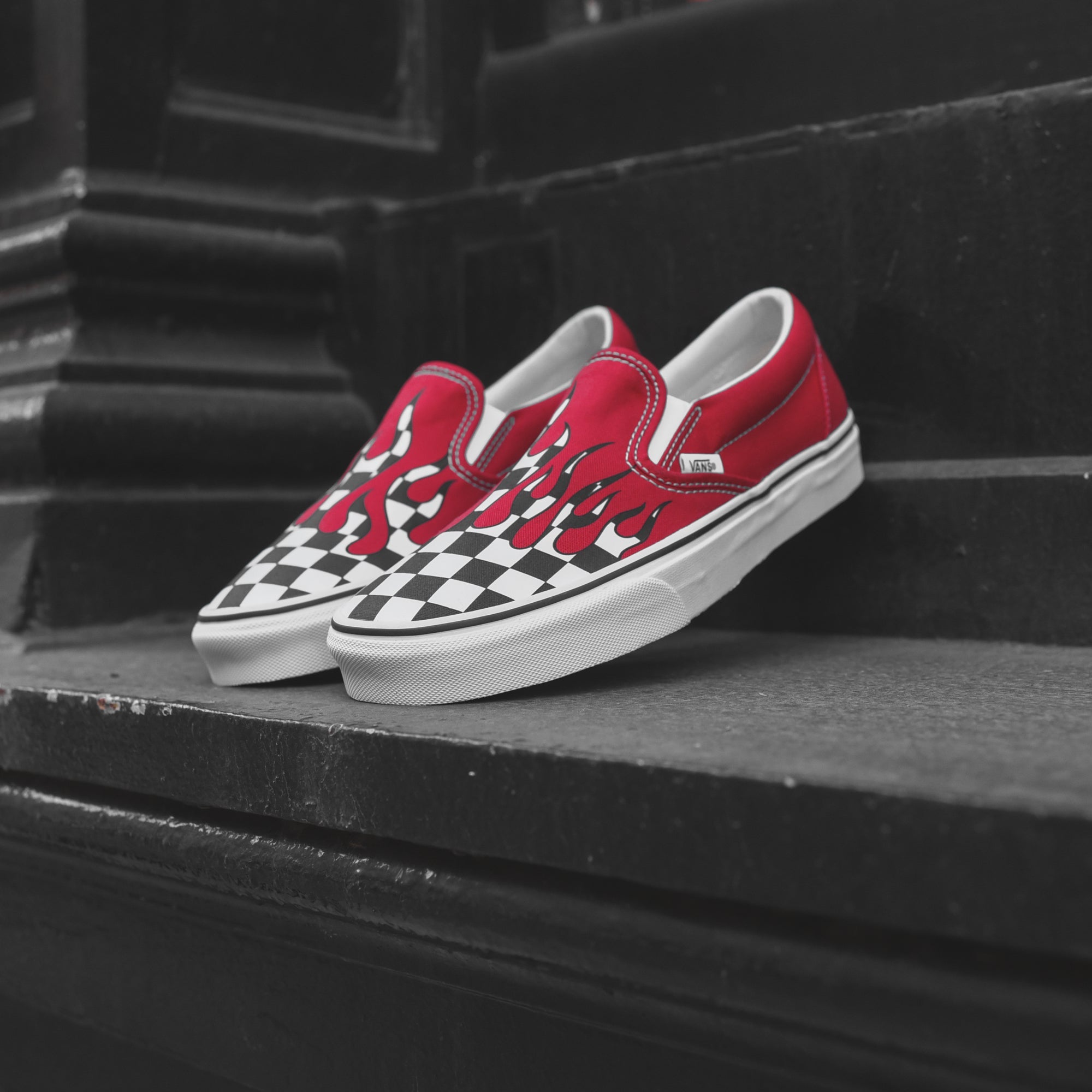 Vans UA Classic Slip-On - Red / Flame – Kith Canada