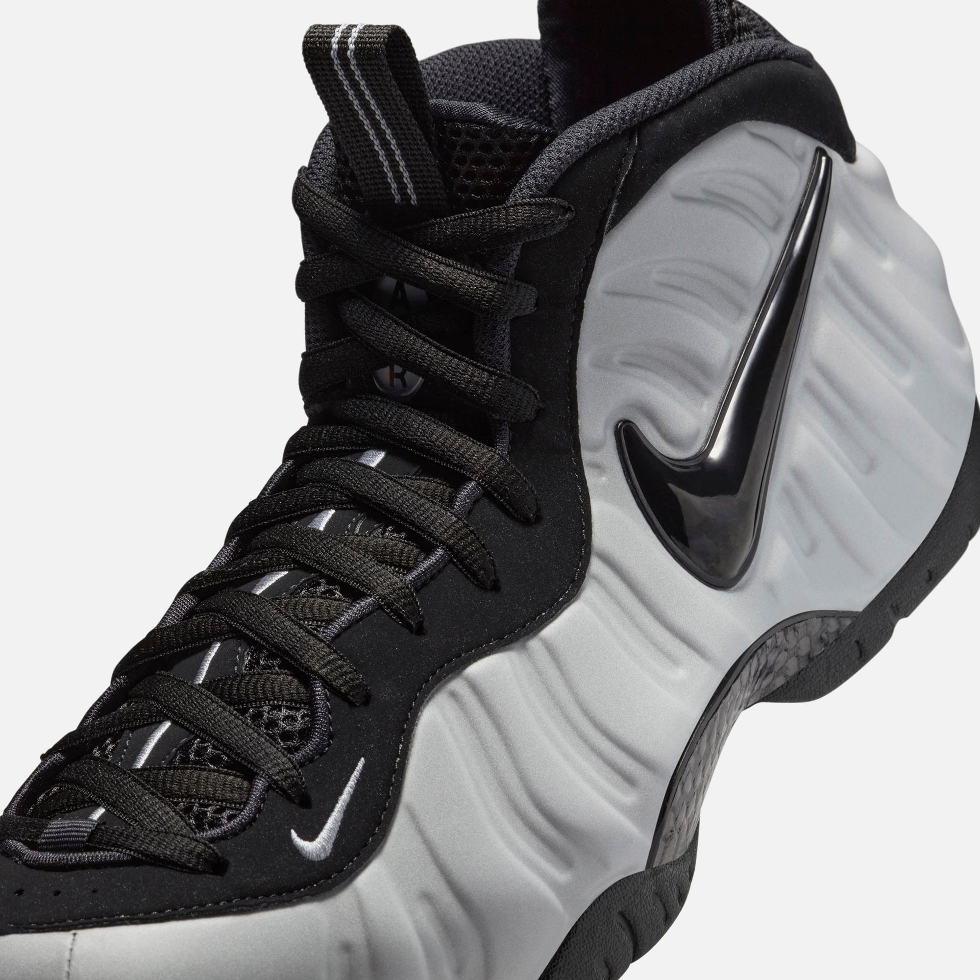 Air foamposite pro store